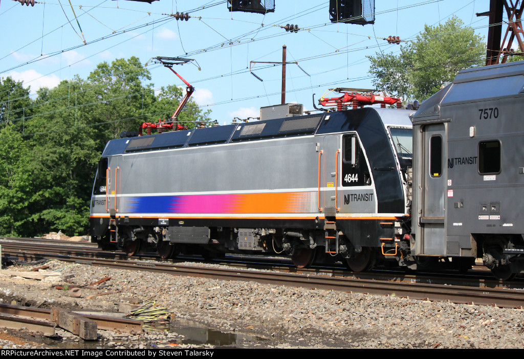 NJT 4644